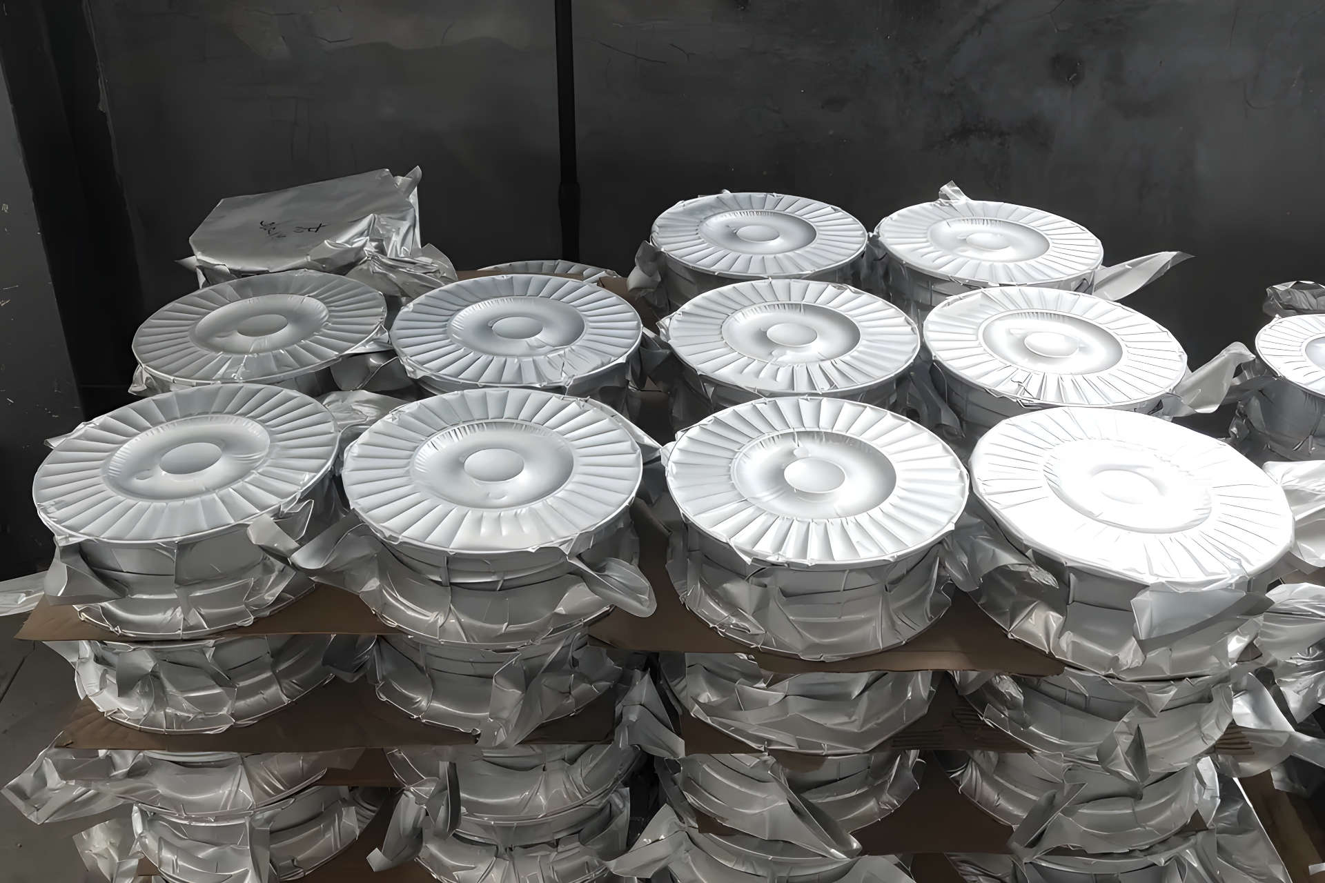 The Ultimate Guide to Selecting the Best Flux Core Wire | American ...